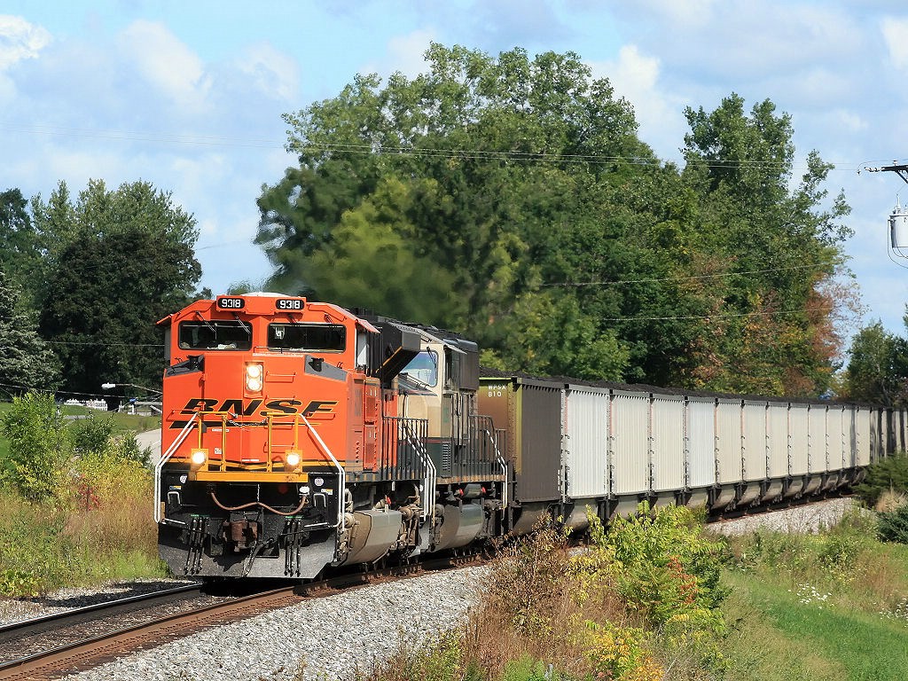BNSF 9318